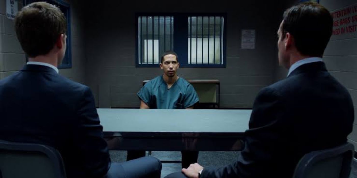 Suits Season 1 Episode 12 Review: “Dog Fight” – TVovermind