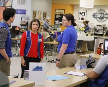 Superstore Season 3 Premiere Review: Cloud 9 Has A "Grand Re-Opening"