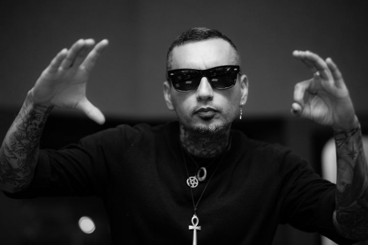 Five Things You Didn't Know About Leafar Seyer