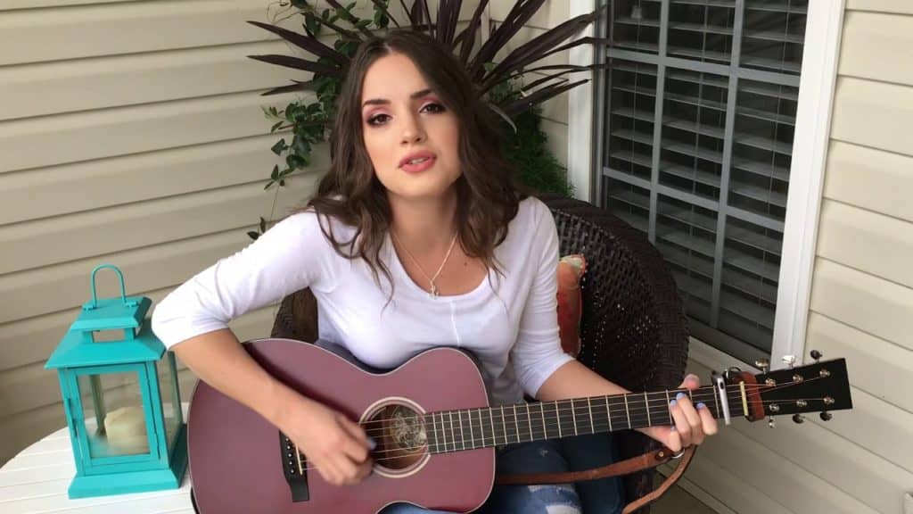 10 Things You Didn't Know about Lauren Mascitti