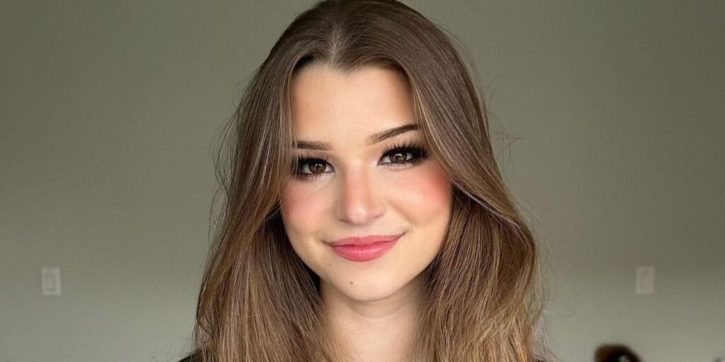 10 Things You Didn’t Know about TikTok’s Brooke Monk - TVovermind