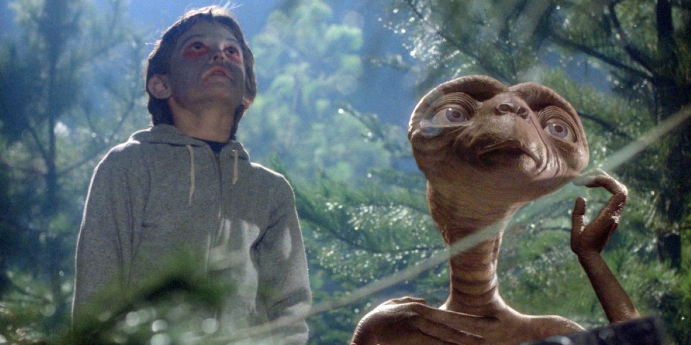 E.T. The Extra-Terrestrial Turns 40 In 2022 - TVovermind