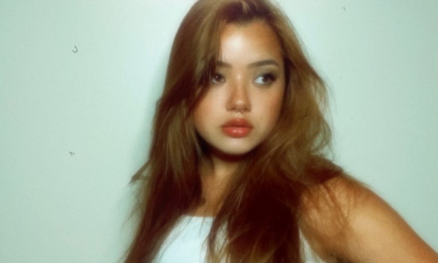 10 Things You Don't Know About Lizzy Yu