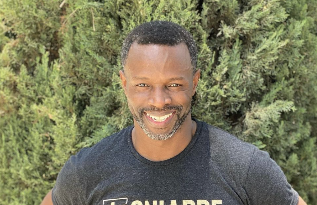 10 Things You Didn't Know About Sean Patrick Thomas