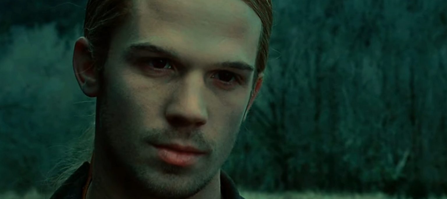 Meet the Cast & Characters of the First Twilight Movie