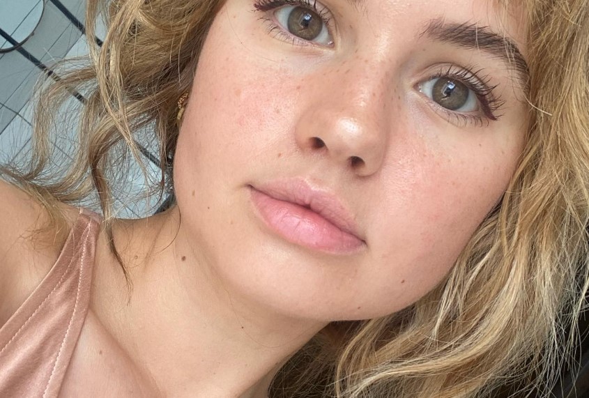 Famous Stars Who Were All on Barney and Friends - TVovermind