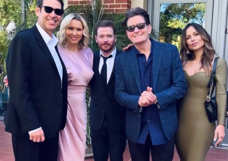 Are Emilio Estevez and Charlie Sheen Brothers? - TVovermind