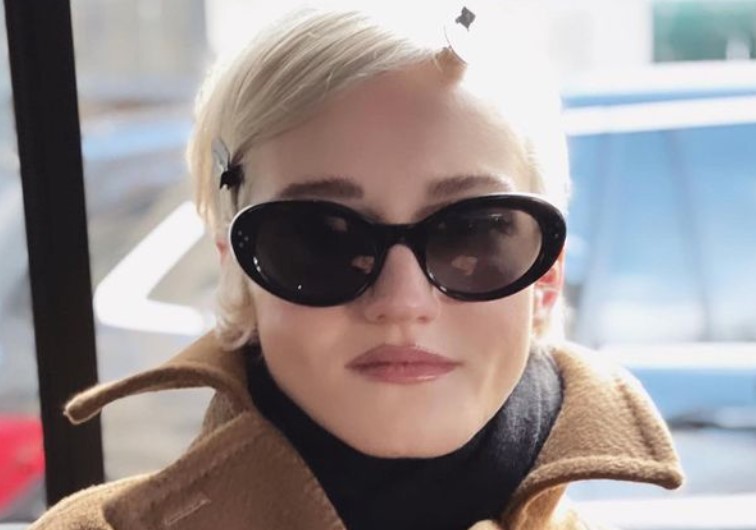 10 Things You Don’t Know About Julia Garner - TVovermind