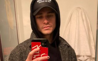 Three Important Lessons Thomas Doherty Has Learned During His Acting ...