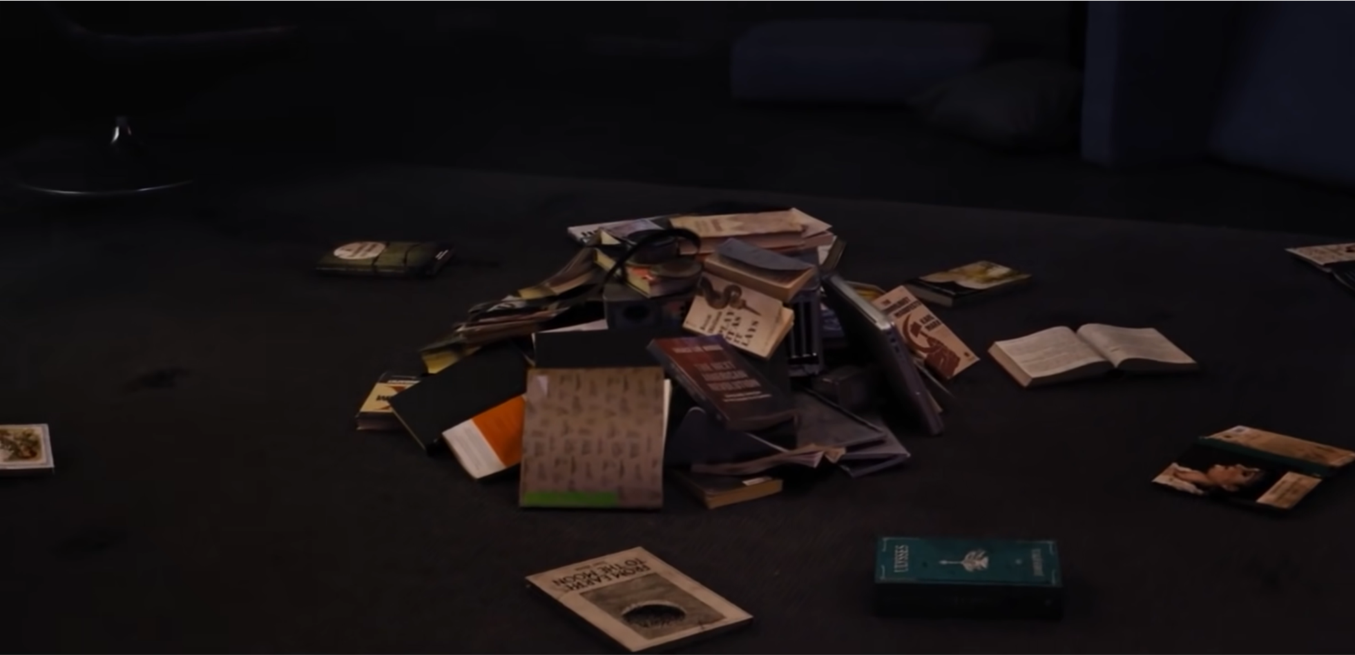 7 Times The Fahrenheit 451 Movie Differed From The Novel - TVovermind