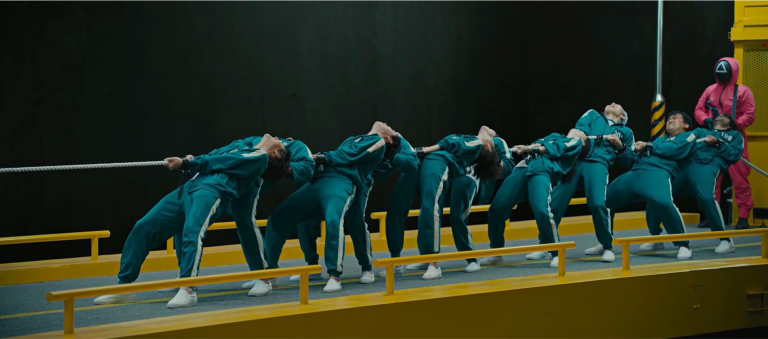 Analyzing The Old Man’s Strategy In Squid Game’s Tug Of War - TVovermind