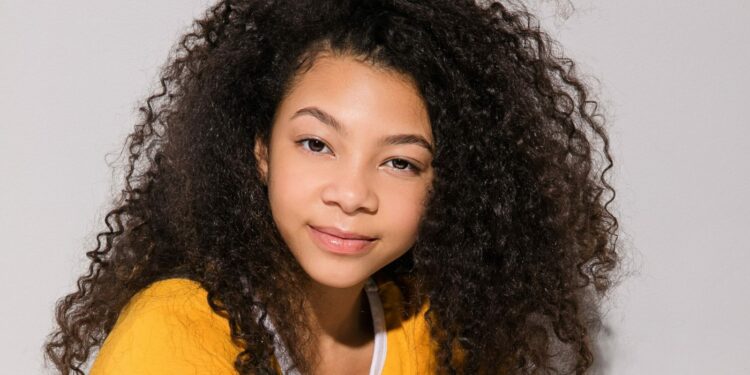 10 Things You Didn’t Know About Workin’ Moms Simone Miller - TVovermind