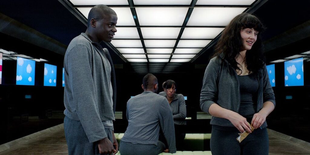 Five Episodes With The Best Endings In Black Mirror - TVovermind