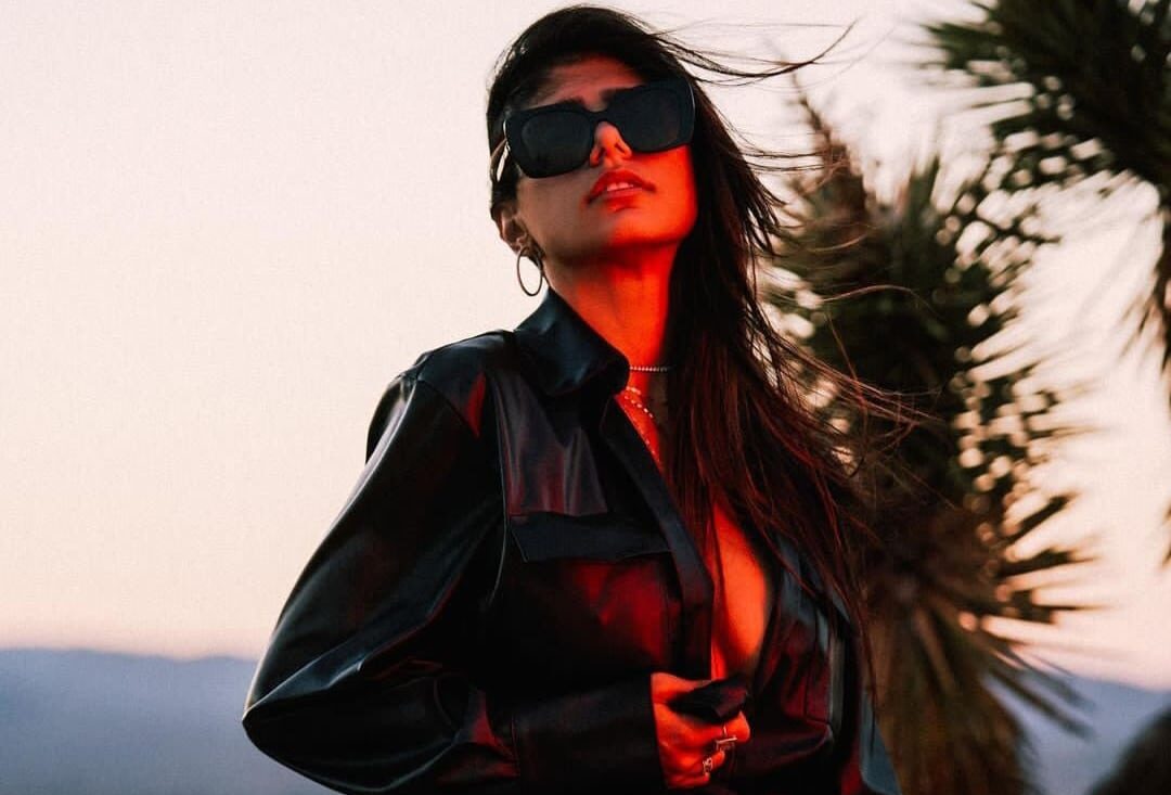 Top 20 Hottest Mia Khalifa Instagram Pics
