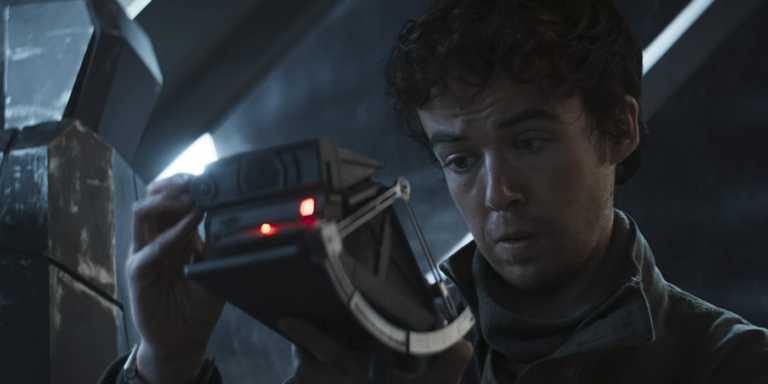 Top 20 British Male Actors You Need To Know - TVovermind