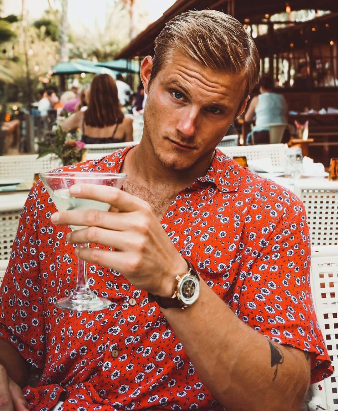 The Hottest Pictures of Alexander Ludwig You Need to See - TVovermind