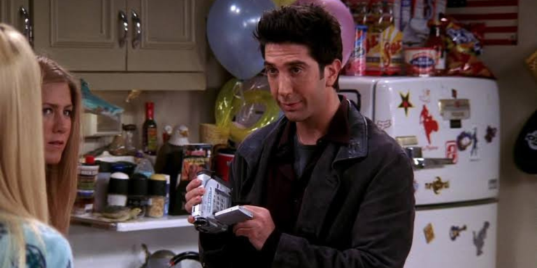 10 Things You Didn’t Know About Friends’ David Schwimmer - TVovermind