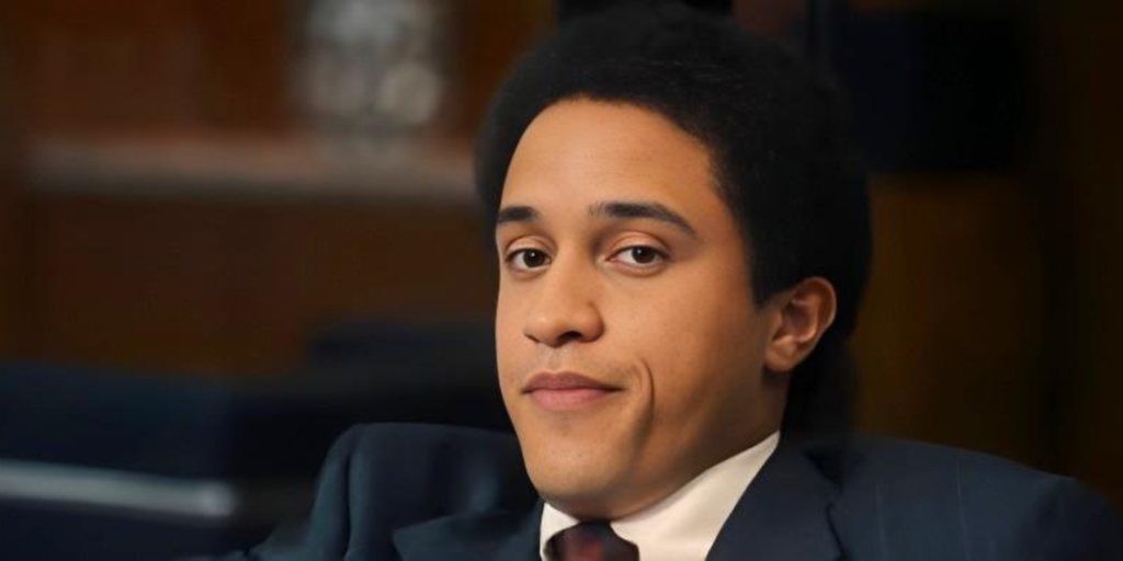 7 Actors Who Have Portrayed President Barack Obama In A TV Show ...