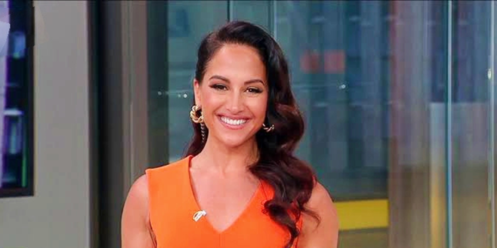 10 Most Popular Female News Anchors On Fox - TVovermind