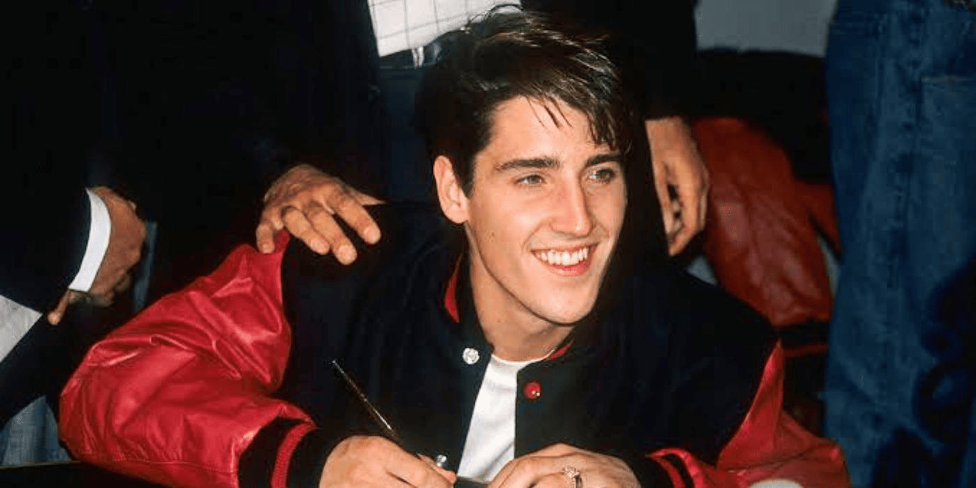 Jonathan Knight: Get to Know the Former NKOTB Member & HGTV Host ...