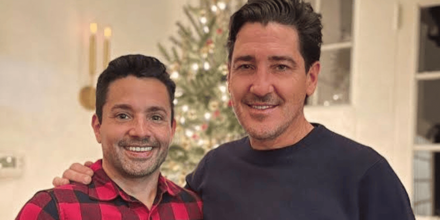 Jonathan Knight: Get to Know the Former NKOTB Member & HGTV Host ...