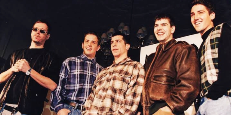 Jonathan Knight: Get to Know the Former NKOTB Member & HGTV Host ...