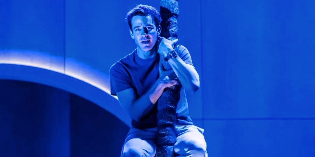 Luke Thompson: Who Plays Benedict Bridgerton?