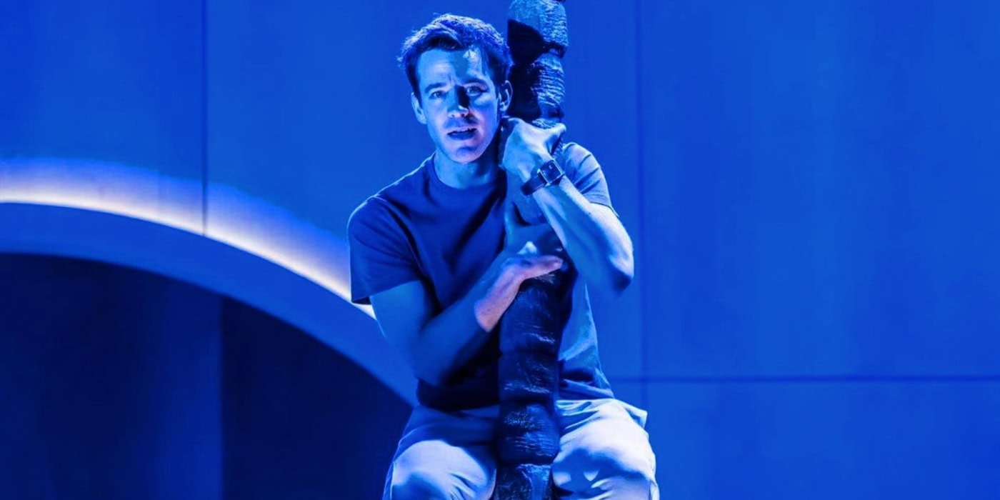 Luke Thompson: Who Plays Benedict Bridgerton?