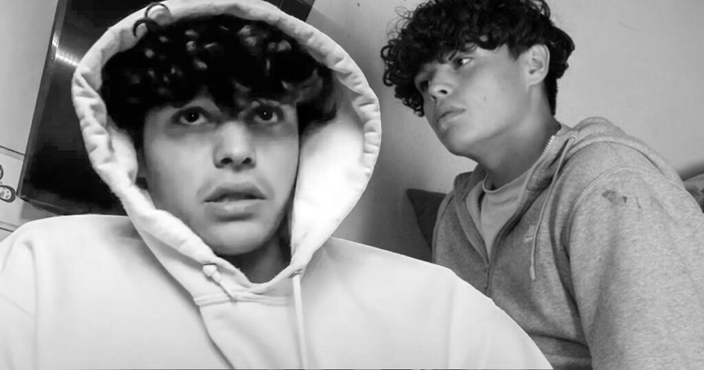 Remembering Dustin Diamond, 'Saved by the Bell' Screech Actor, Dead at 44