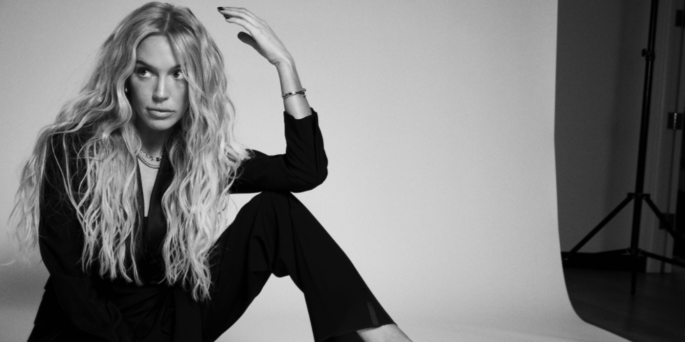 How Much Is Alexandra Cooper of ‘Call Her Daddy’ Worth? - TVovermind